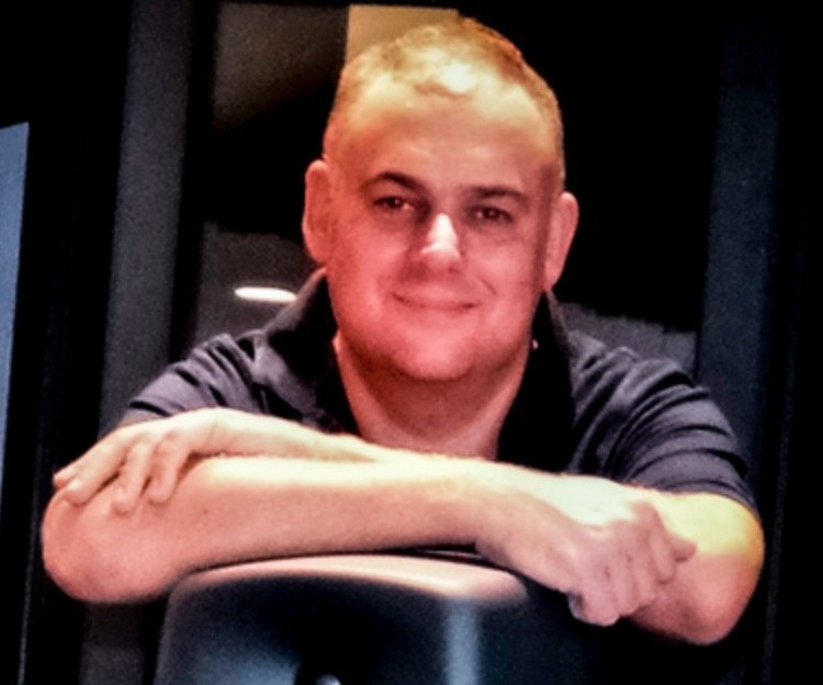 Dan H – Mello Studio